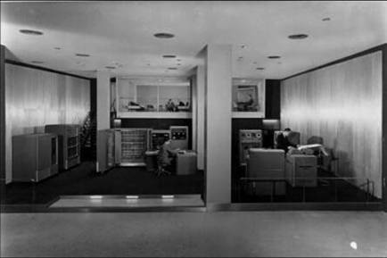 拓展台灣數位典藏 » Blog Archive » 科技始於人性－The Georgetown-IBM experiment in ...